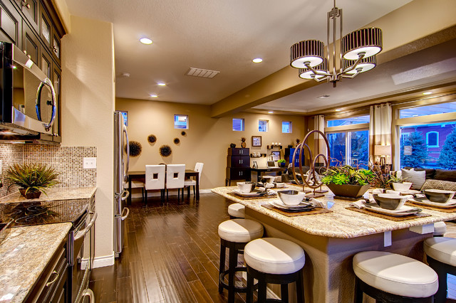 The Rio Grande - Traditional - Kitchen - Denver - by Oakwood Homes ...