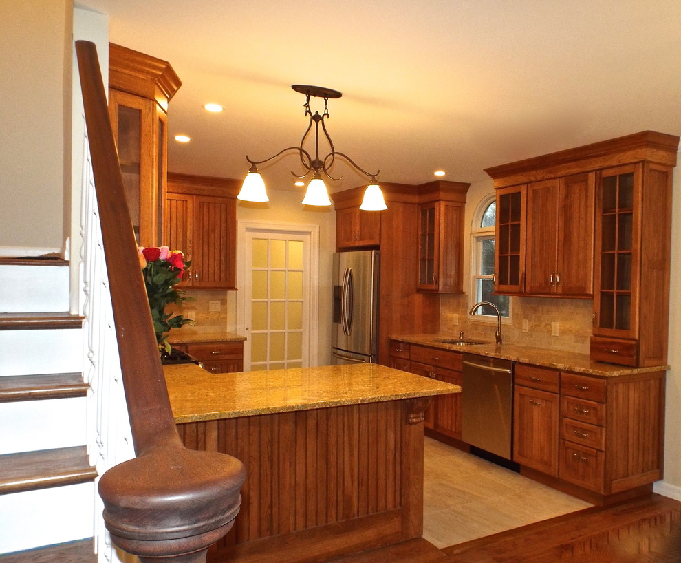 The Rohl Project - Farmhouse - Kitchen - New York - by Coastal Cabinet ...
