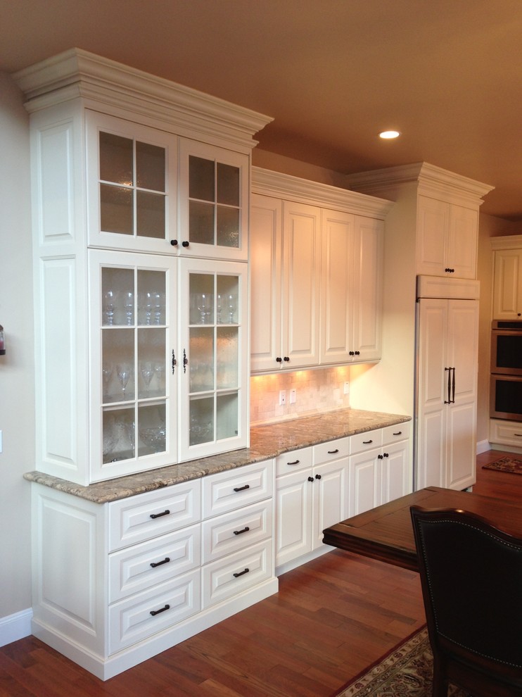 Thompson - Traditional - Kitchen - Salt Lake City - by Carriage House ...