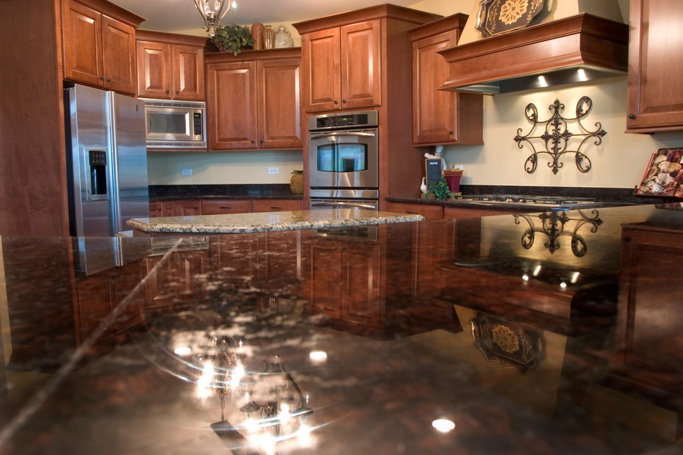 Tiana Leanor Model - Traditional - Kitchen - Chicago - by Cannavino ...