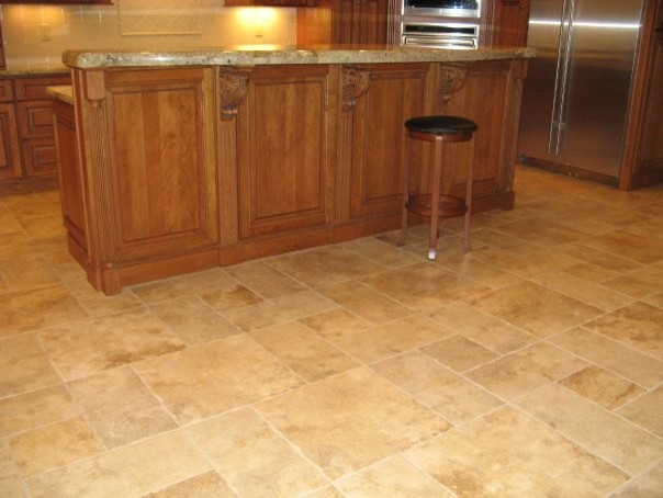 Tile Floor Pattern - Traditional - Kitchen - Chicago - by Tudor Floors ...