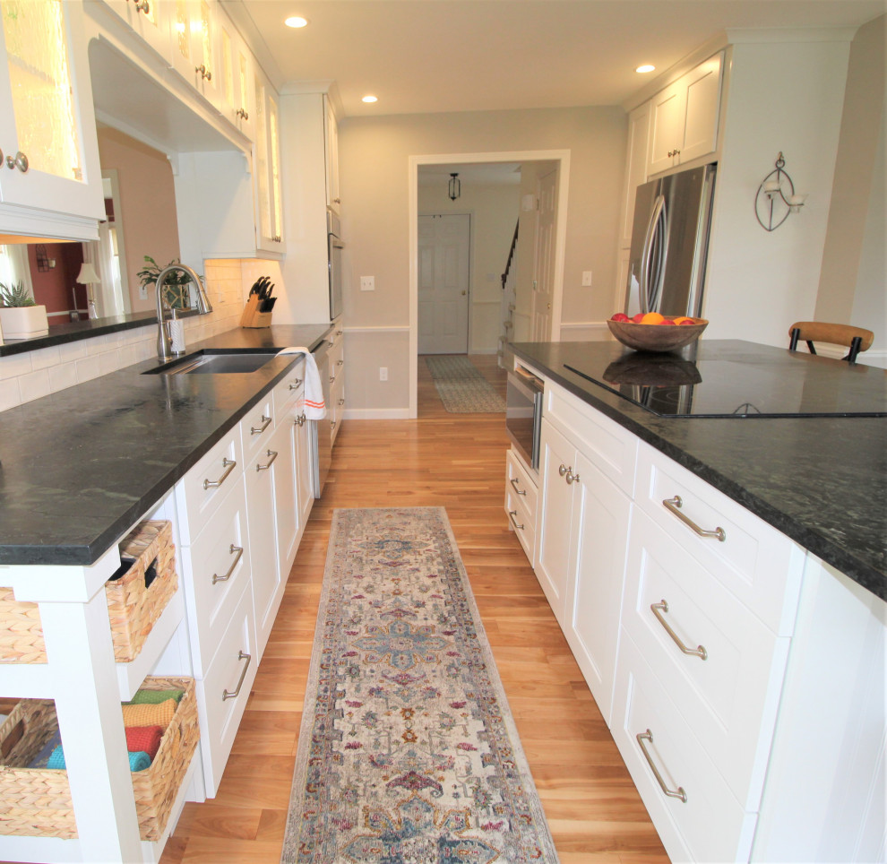 Timeless Colonial - Traditional - Kitchen - Burlington - by Kitchens by ...