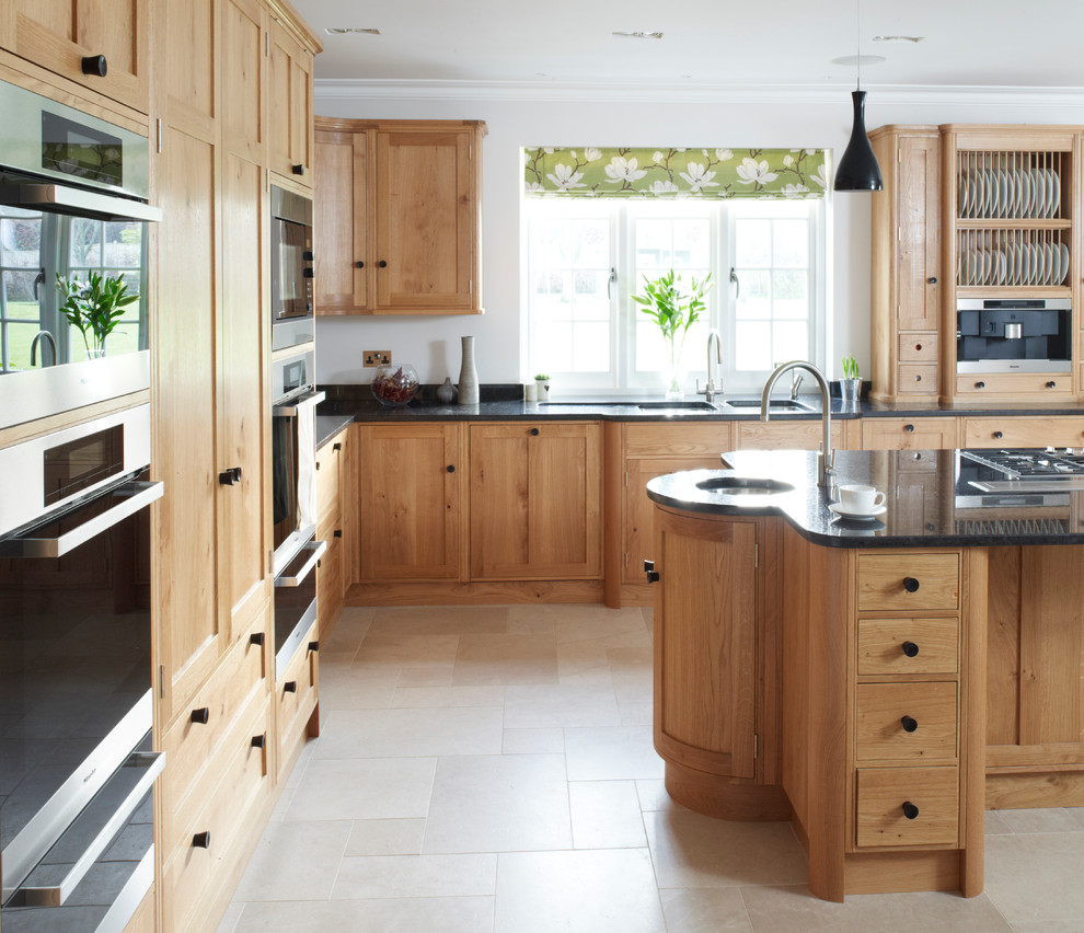 Timeless Oak Kitchen - Kitchen - Kent - by Rencraft Ltd | Houzz