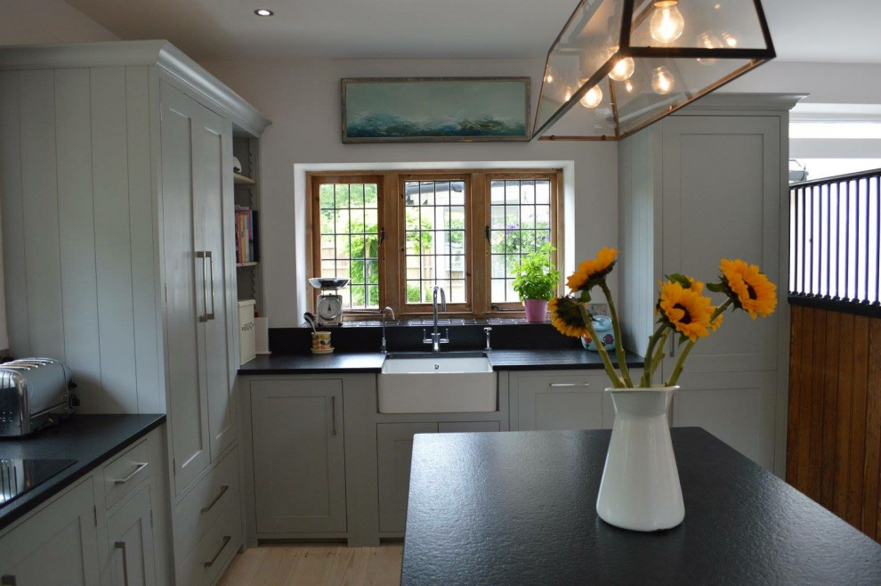 Timeless, shaker country kitchen - Traditional - Kitchen - Hampshire ...