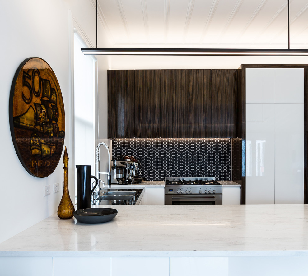 TONG KITCHEN - Contemporary - Kitchen - Auckland - by Nichola Blakely ...