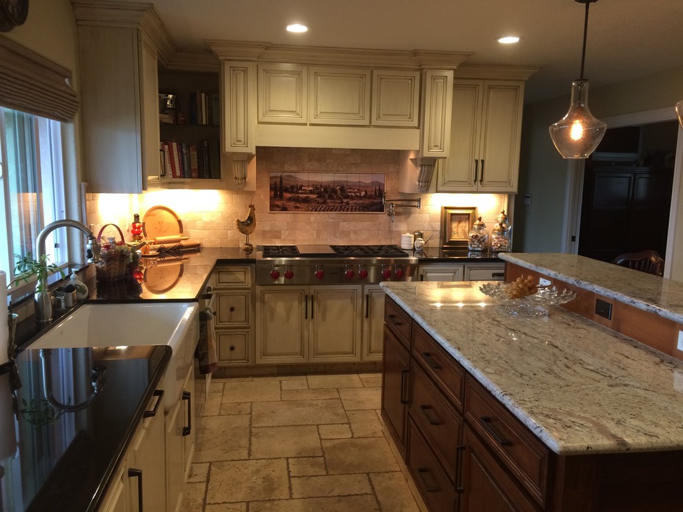 Tracy "Y" - Traditional - Kitchen - Sacramento - by ATC Cabinets | Houzz