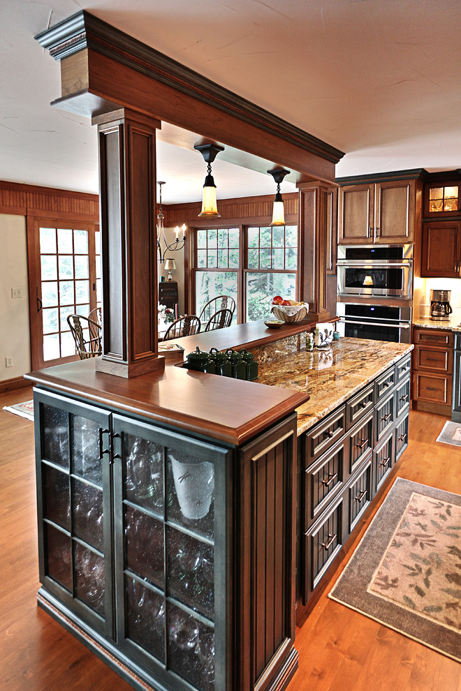 Traditional Charm - Traditional - Kitchen - Grand Rapids - by Kitchen ...