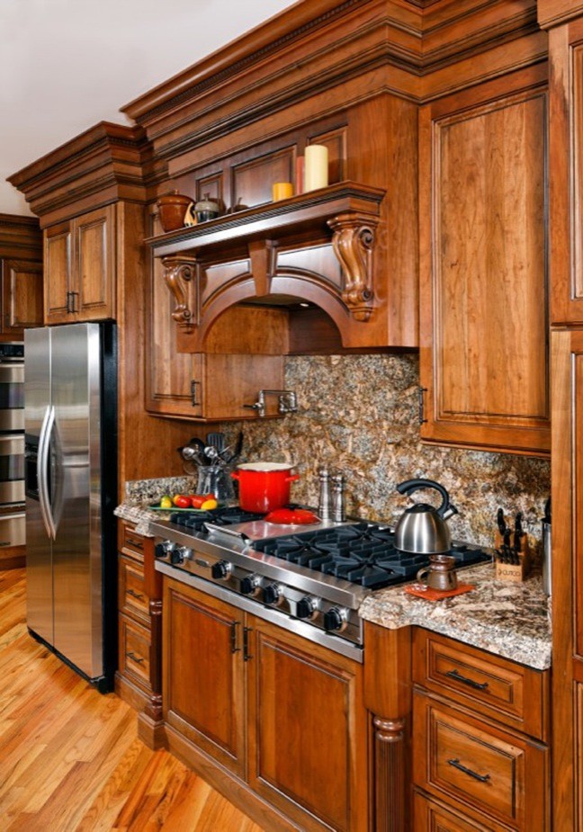 Traditional Cherry Detail - Traditional - Kitchen - DC Metro - by ...