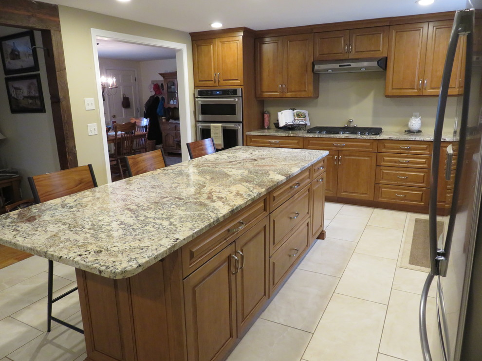 Traditional Cherry Stained Raised Panel Kitchen - Traditional - Kitchen ...