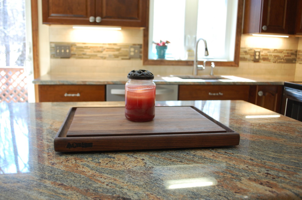 Traditional Cherry wood Kitchen remodel w/ Hazelnut stain finish ...