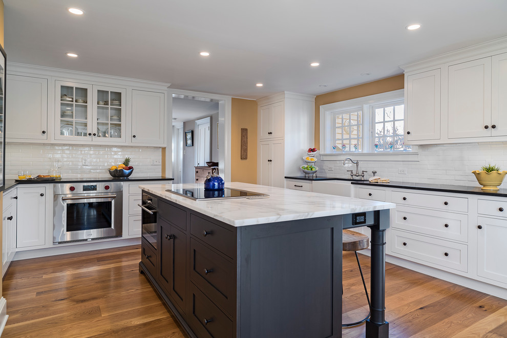 Traditional Farmhouse Kitchen - Farmhouse - Kitchen - Other - by The ...
