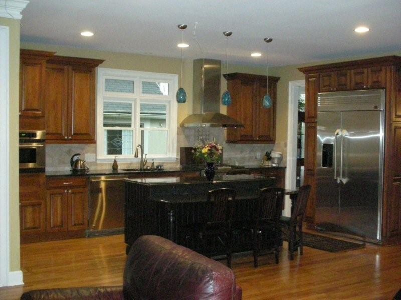 Traditional Georgia Kitchen Design - Traditional - Kitchen - Atlanta ...