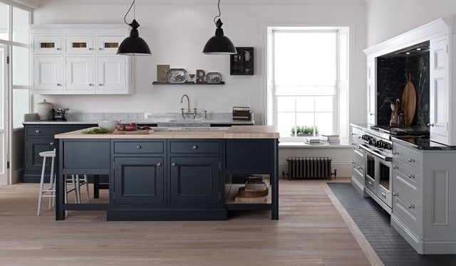 Traditional In-frame Kitchens - Traditional - Kitchen - London - by The ...