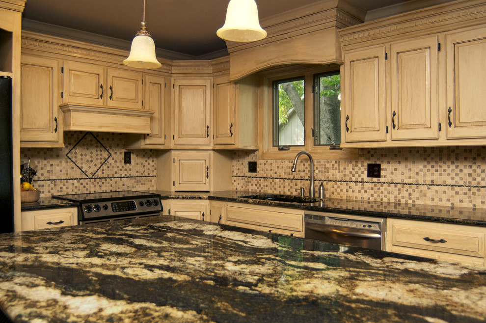 Traditional Kitchen Design - Traditional - Kitchen - Kansas City - by ...