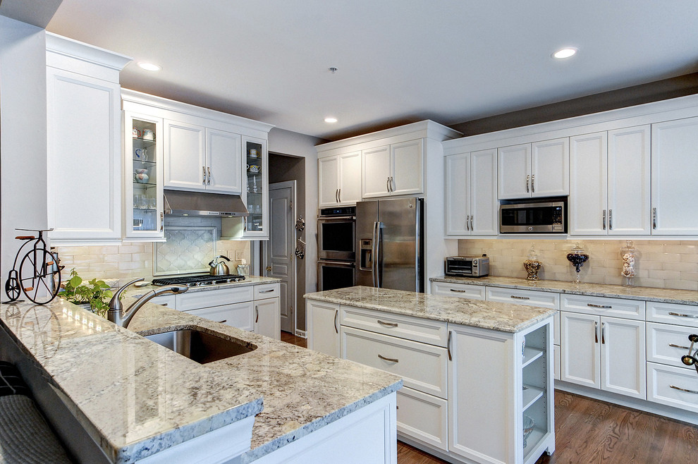 Traditional Kitchen Design in Melted Brie Finish - Traditional ...