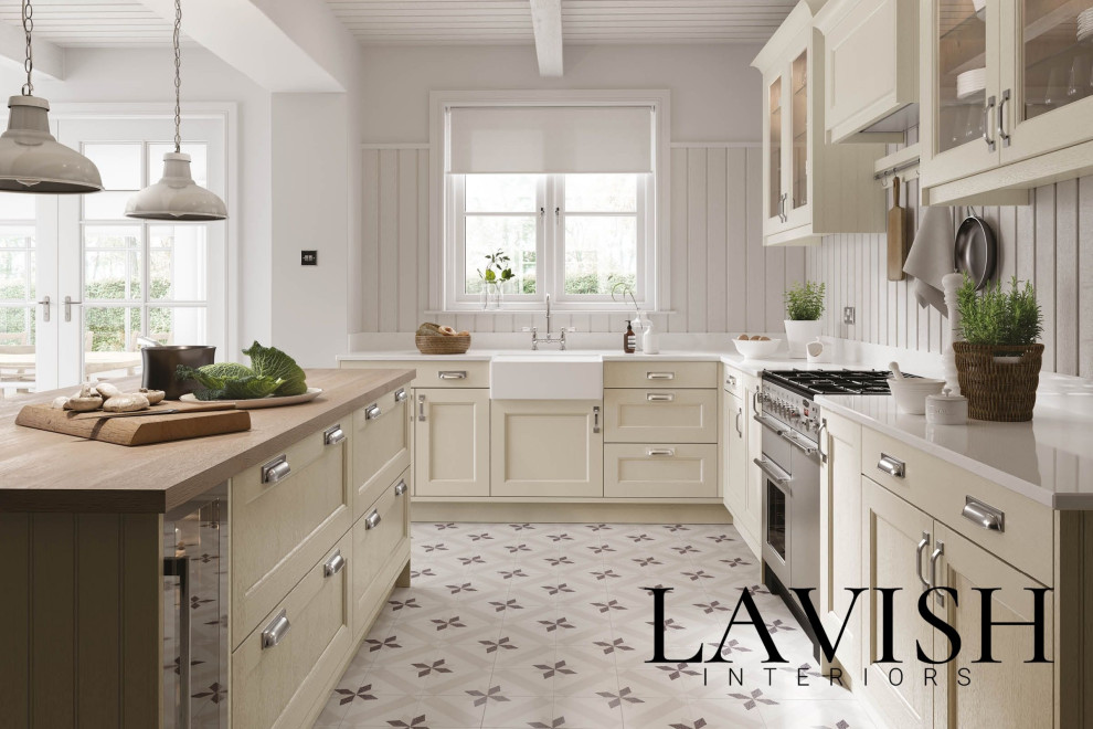 Traditional Kitchens - Traditional - Kitchen - Kent - by Lavish ...