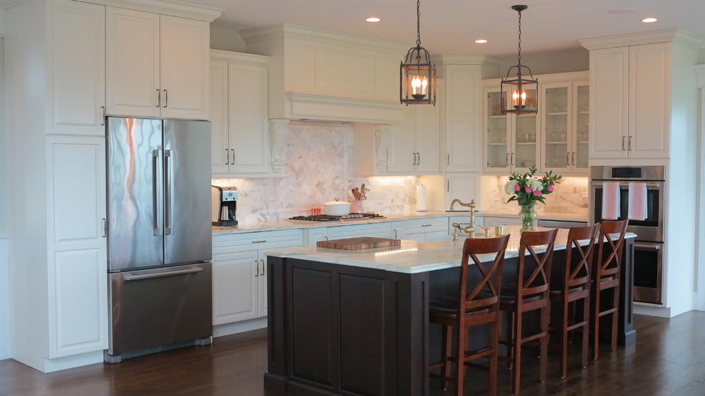 Traditional Open Kitchen in Beautiful Luxury New Home in Canton ...
