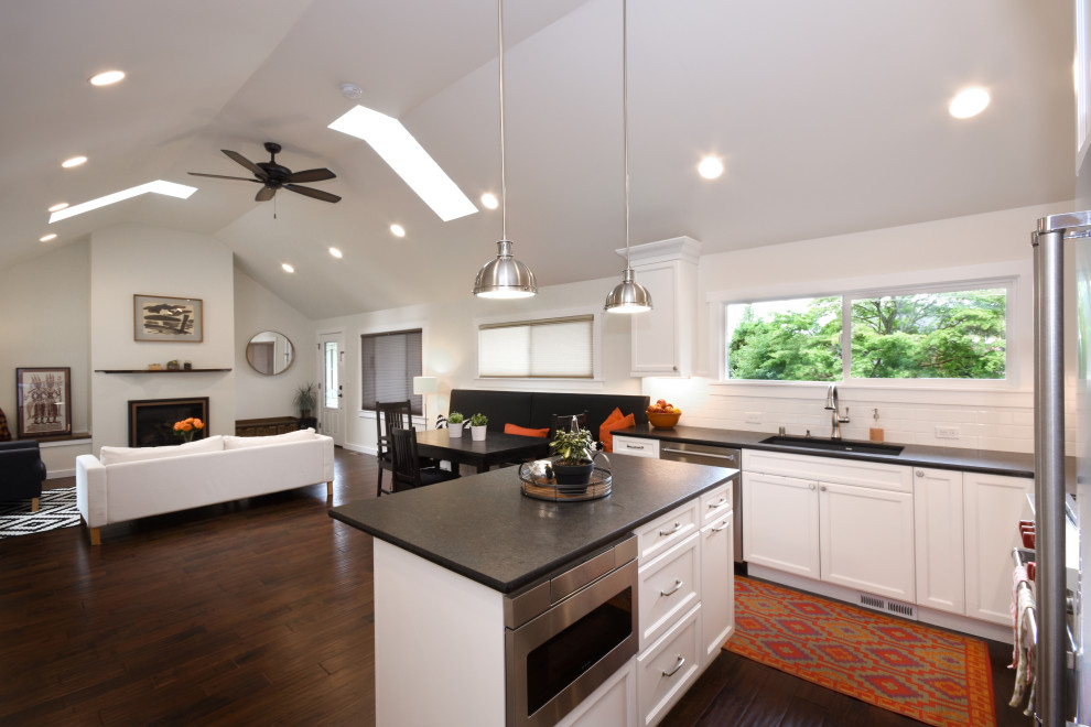 Traditional Open Plan - Traditional - Kitchen - Seattle - by Candace ...