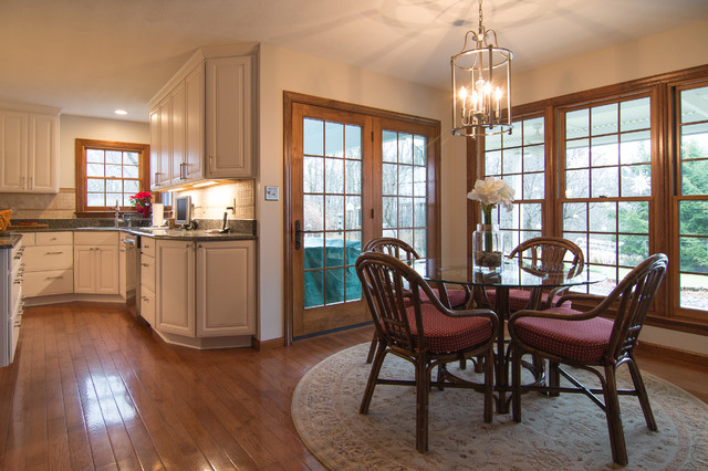 Traditional raised panel kitchen with granite countertops and bathroom ...
