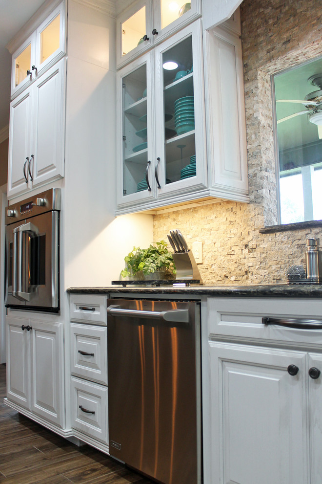 Traditional Ranch Kitchen Remodel - Rustic - Kitchen - Austin - by ...