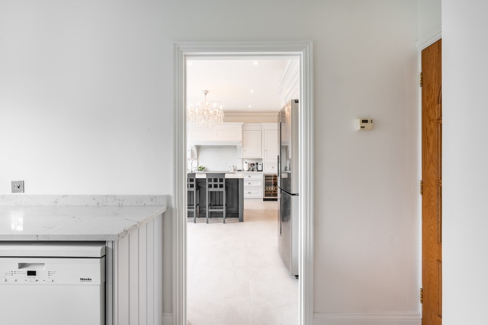 Traditional Shaker Kitchen Potters Bar - Traditional - Kitchen - Essex ...