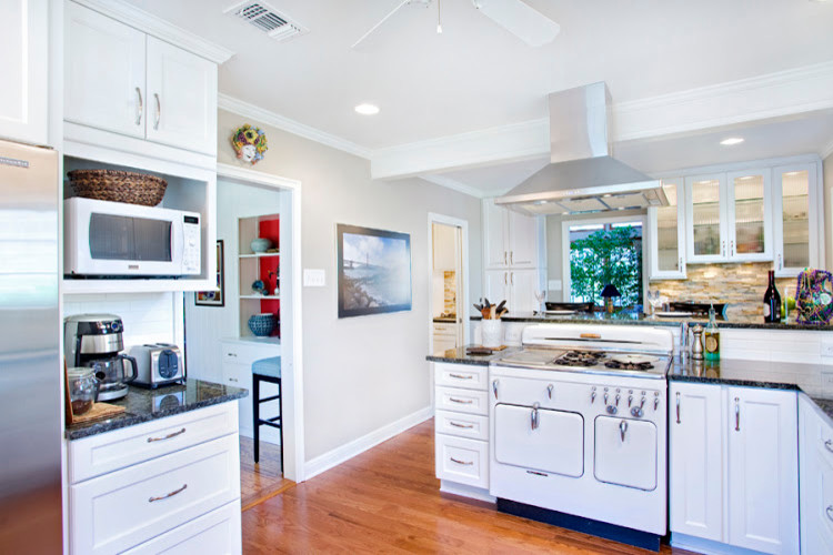 Traditional White Kitchen with Bar Area - Traditional - Kitchen ...