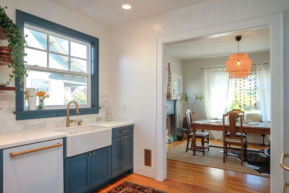 Transitional Farmhouse Kitchen in Vancouver, WA - Transitional ...