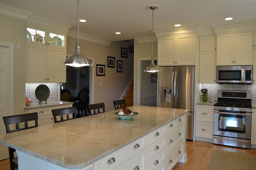 transitional white kitchen - Transitional - Kitchen - Baltimore | Houzz