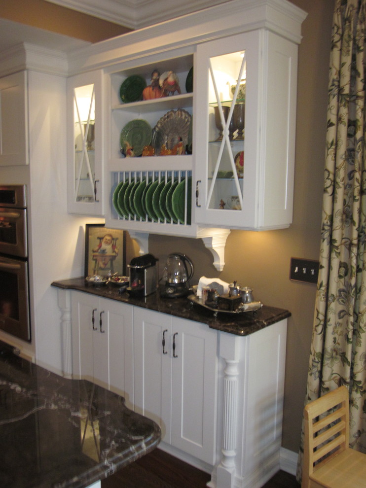 Travis-kitchen - Traditional - Kitchen - St Louis - by Beck/Allen ...