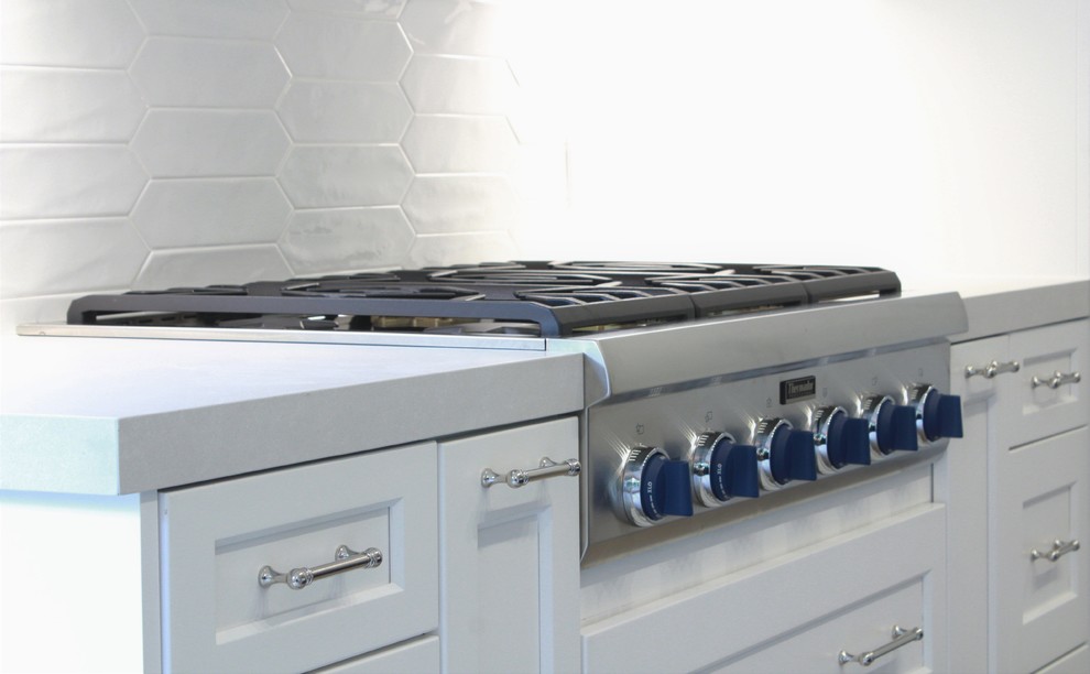 Trinity Okas - Classique Chic - Cuisine - Houston - par SCM Design ...