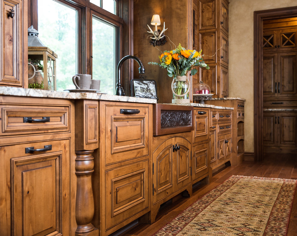 Turkey Ridge Kitchen - Rustic - Kitchen - St Louis - by Anne Marie ...