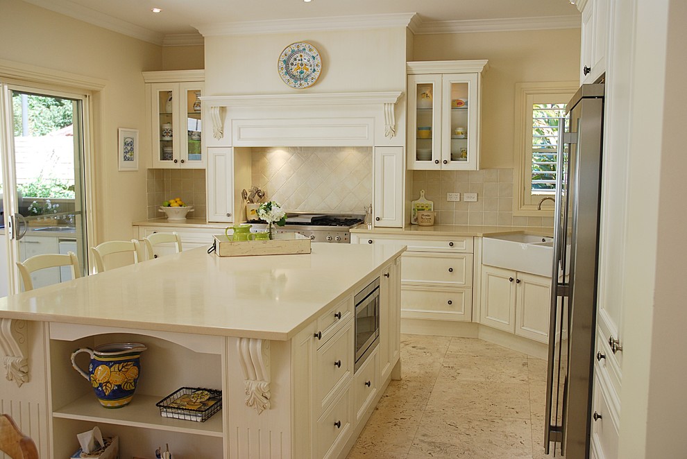 Turramurra - Traditional - Kitchen - Sydney - by The Renovation Broker ...