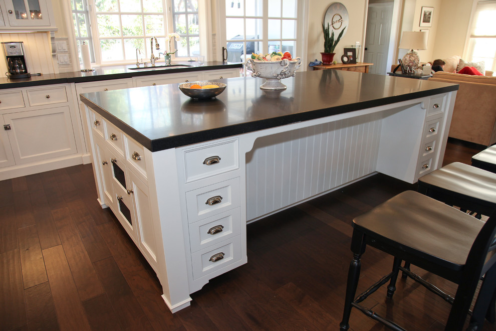 Turtle Rock - Transitional - Kitchen - Los Angeles - by Willard ...