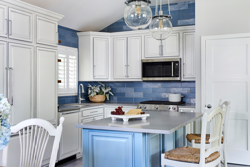 Two-tone Transitional Kitchen - Traditional - Kitchen - New York - by ...