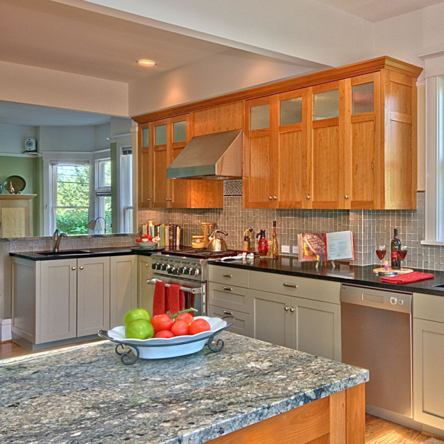 Two toned counters and raised bar behind prep sink - Arts & Crafts ...