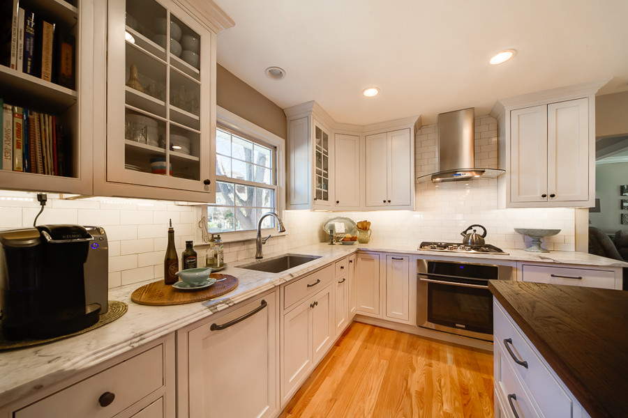 ULTIMO - INSET Deacon Door / White - Kitchen - New York - by Tuscan ...