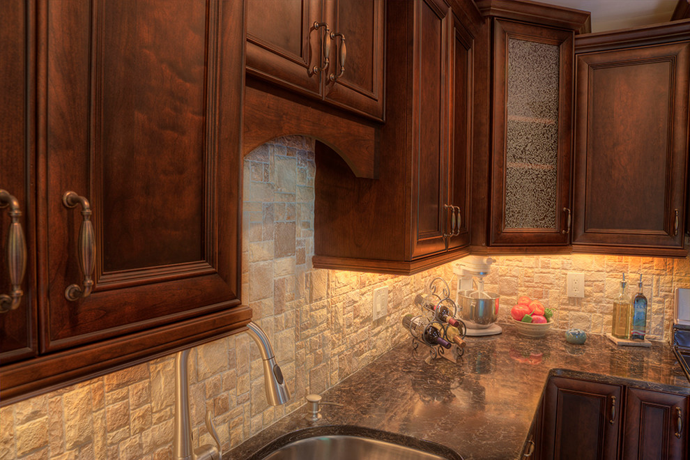 Ultracraft Freedom Cherry Chocolate Kitchen - Traditional - Kitchen ...