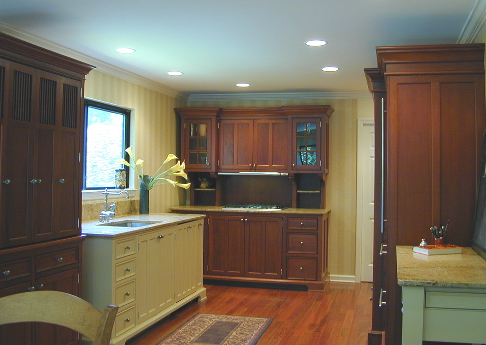 Unfitted Kitchen Furniture - Traditional - Kitchen - New York - by ...