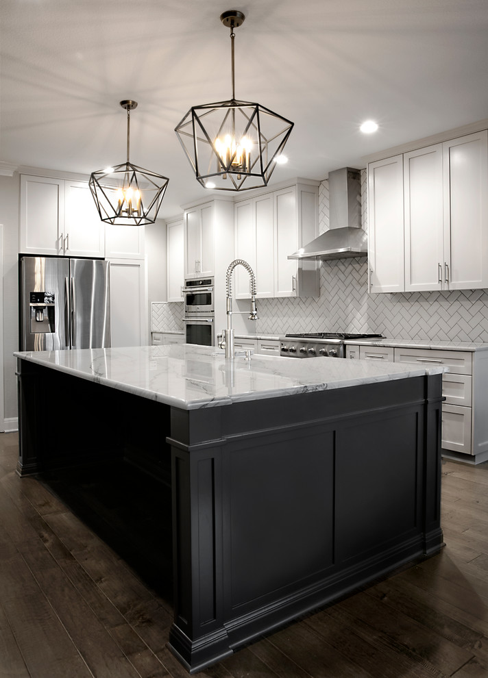 Uniquely Texan - Contemporary - Kitchen - Austin - by Blue Diamond ...