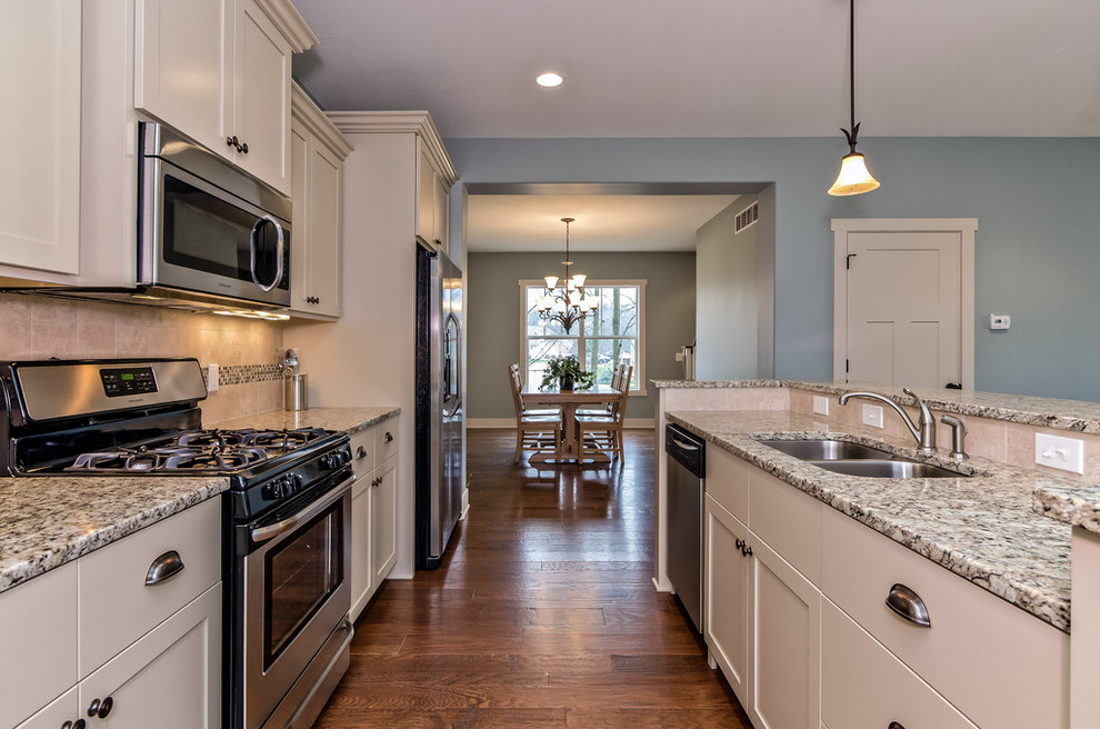 Unity Drive 2 story - Traditional - Kitchen - Grand Rapids - by Koetje ...