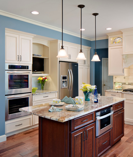 Updated Design - Traditional - Kitchen - St Louis - by Carpets Plus ...