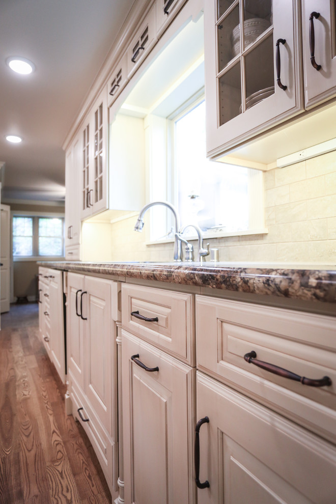 Updated Farmhouse - Kitchen - Other - by Wisconsin Building Supply | Houzz
