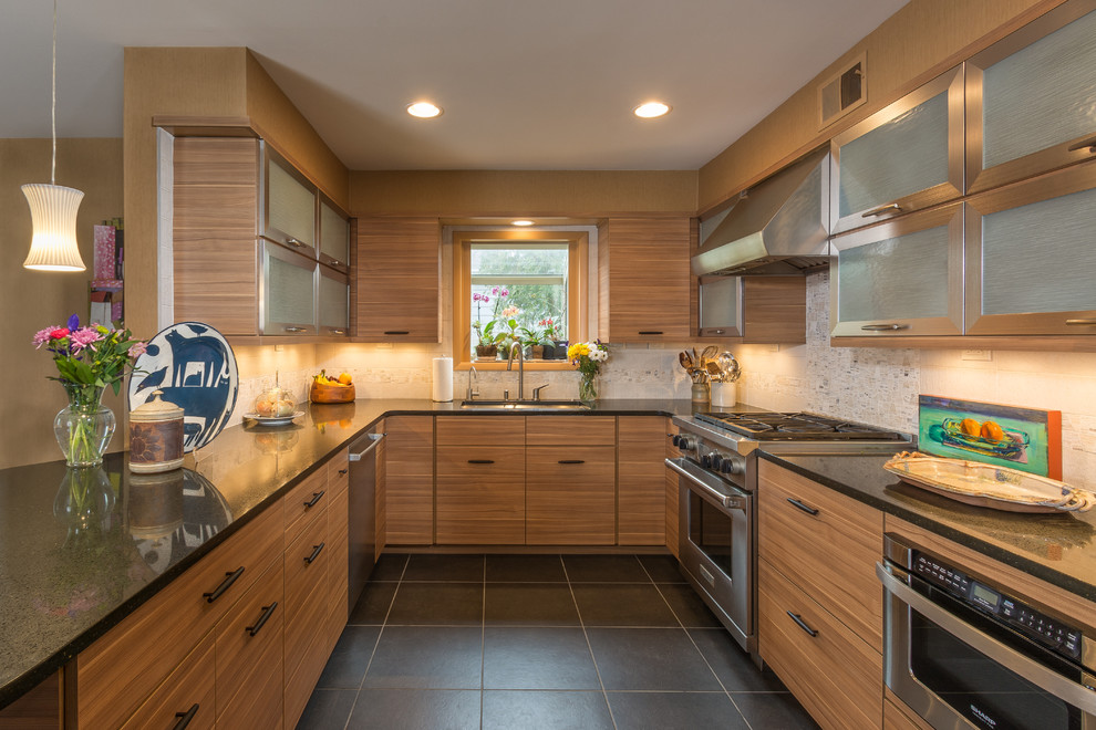 Upper Arlington Kitchen - Midcentury - Kitchen - Columbus - by J.S ...