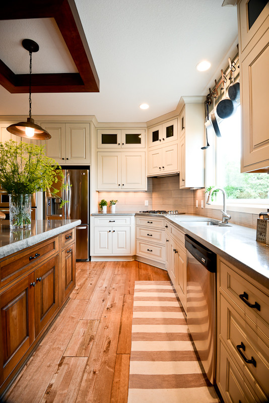 Urban Suburb - Transitional - Kitchen - Minneapolis - by J. Jorgensen ...