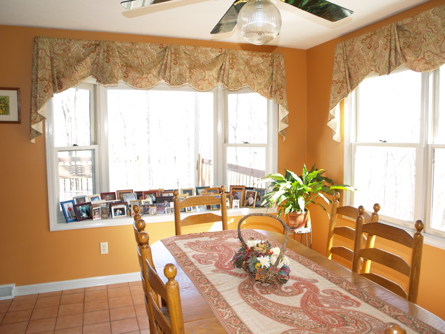 Valances - Traditional - Kitchen - Cleveland - by Well Dressed Windows ...