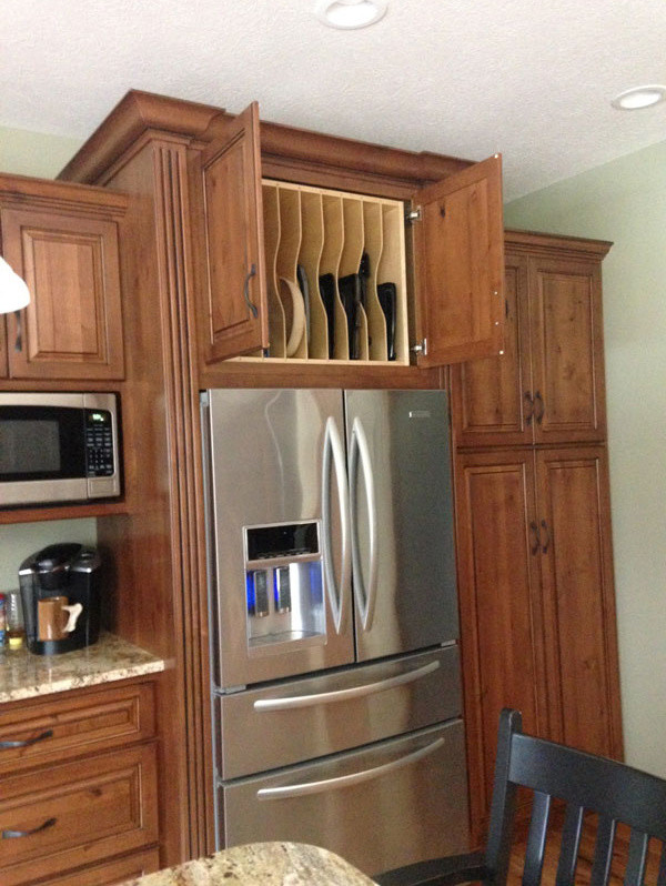 Vertical dividers - Traditional - Kitchen - Cleveland - by Johannings ...