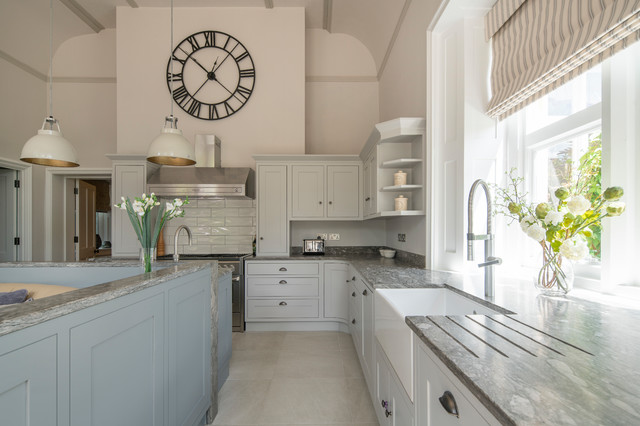 Victorian Wing - Kitchen - Casa de campo - Cocina - Surrey - de David ...