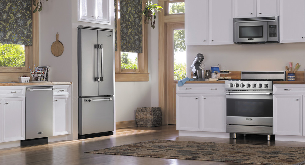 Viking Kitchens - Contemporary - Kitchen - Los Angeles - by WDC Kitchen ...