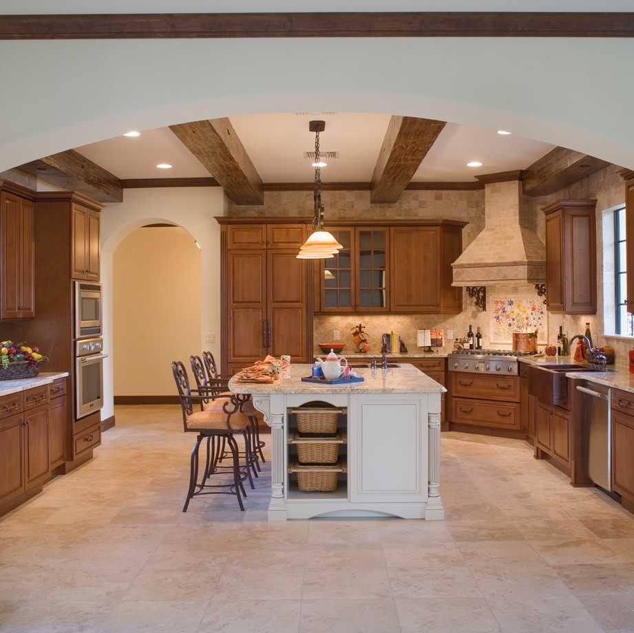 Villa Toscana - Mediterranean - Kitchen - Orlando - by Jorge Ulibarri ...
