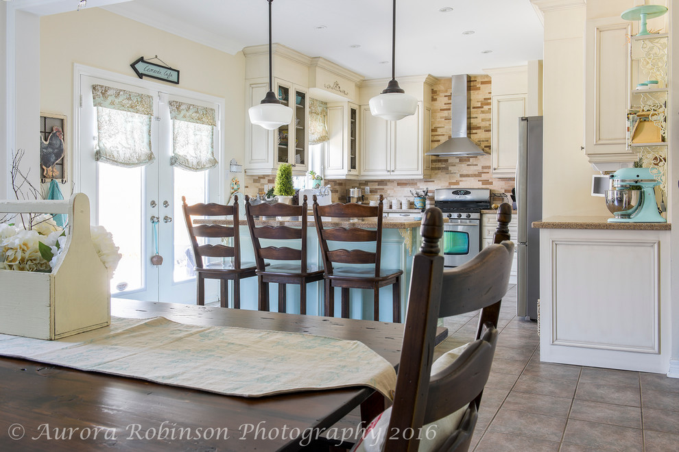 Vintage Farmhouse Kitchen and Dining Room Photo-Shoot - Farmhouse ...